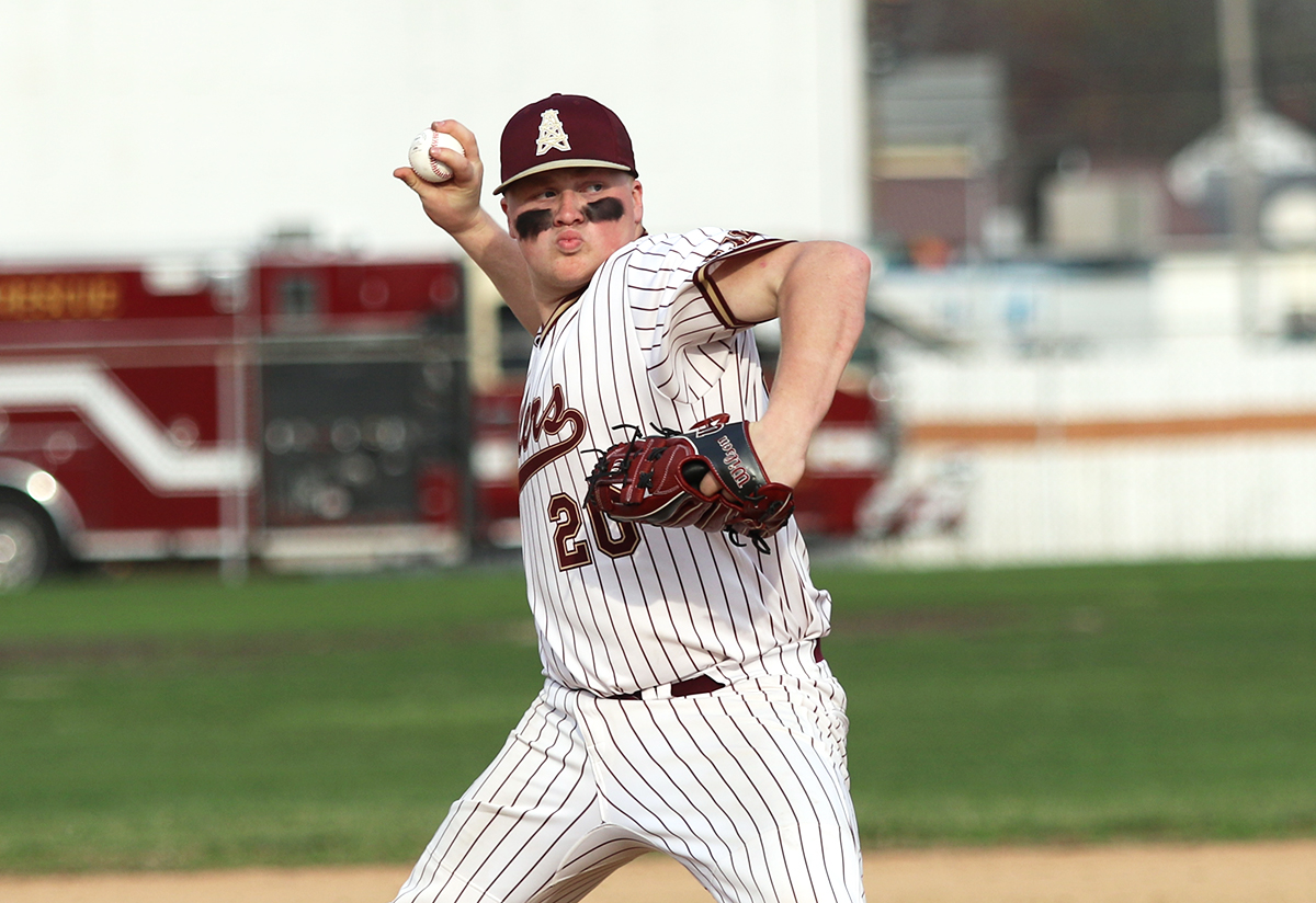 MONDAY BOYS ROUNDUP: Valmeyer puts up 20 to beat EA-WR