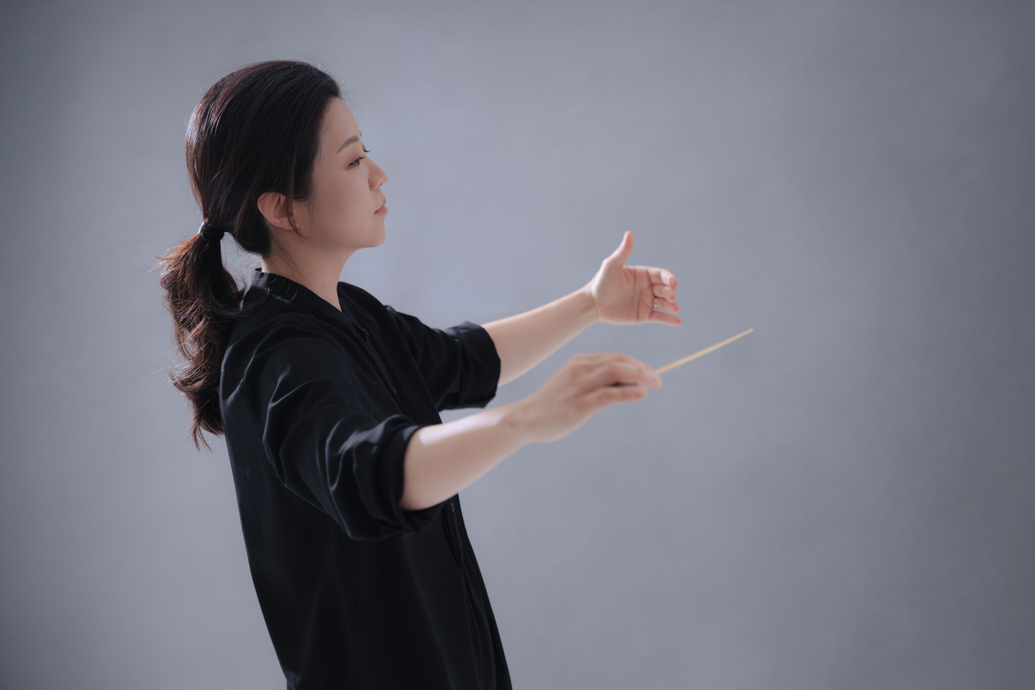 Classical Notes: Woodstock suits conductor Mina Kim fine