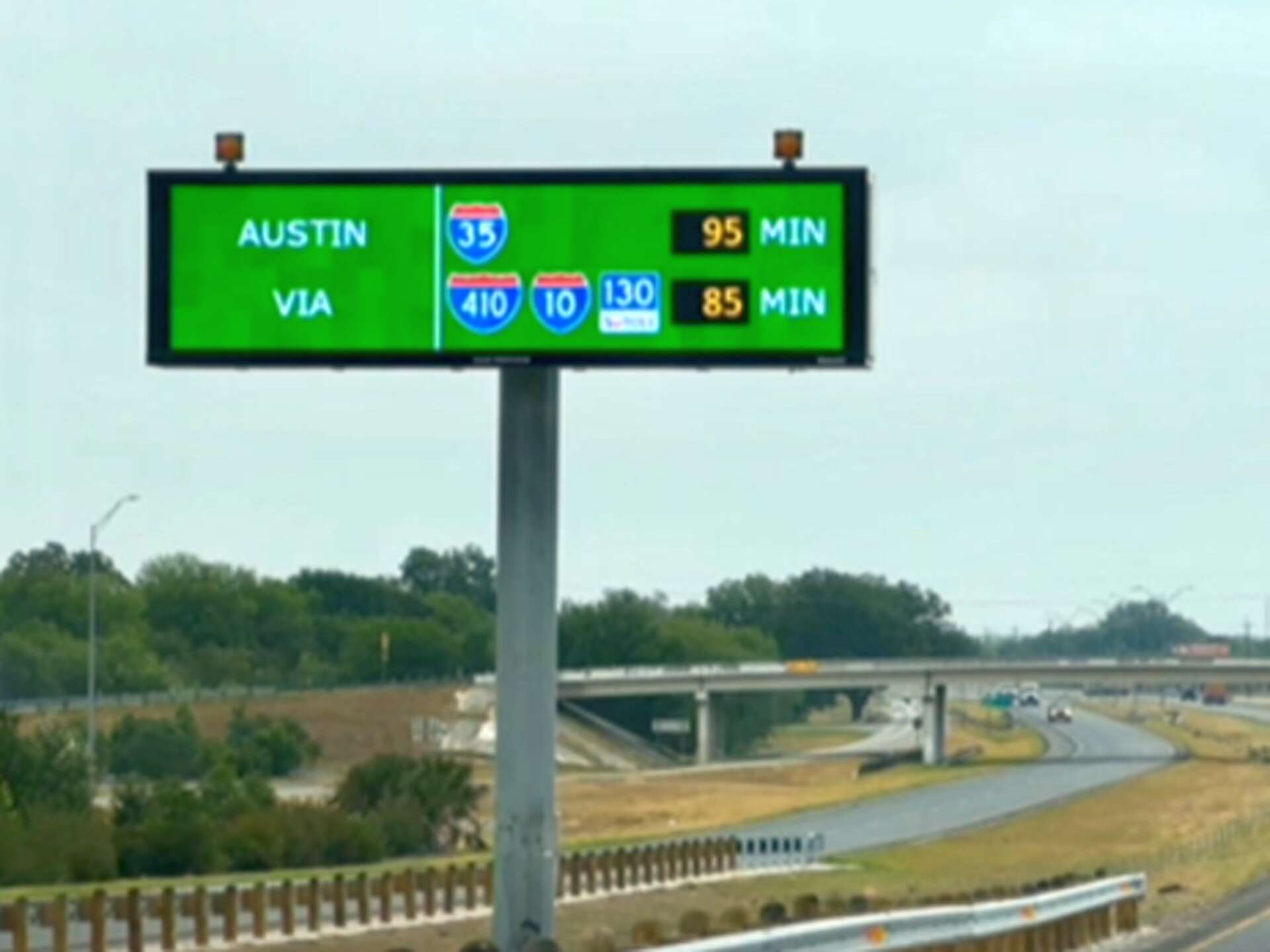 Texas Freeway Signs After KBTX Report, TxDOT Announces It Will Replace