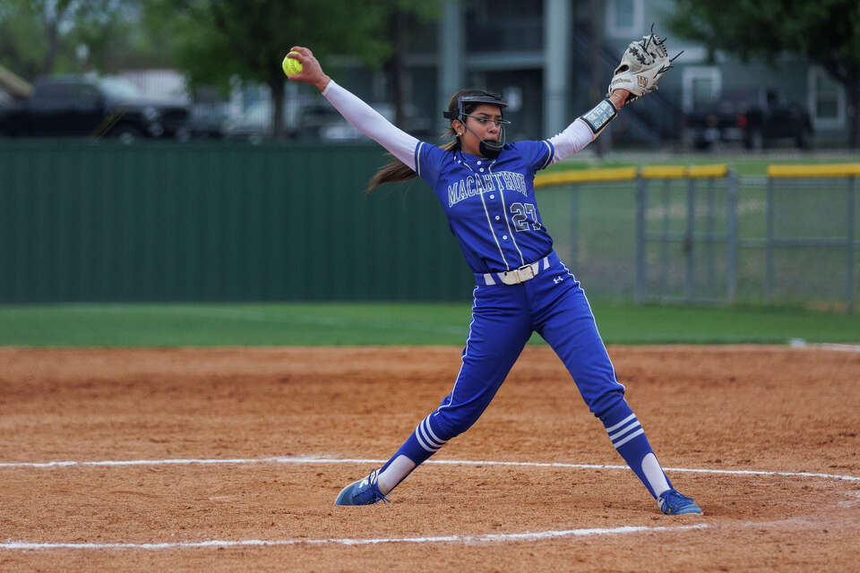 MacArthur softball tops Highlands in pivotal 27-5A matchup
