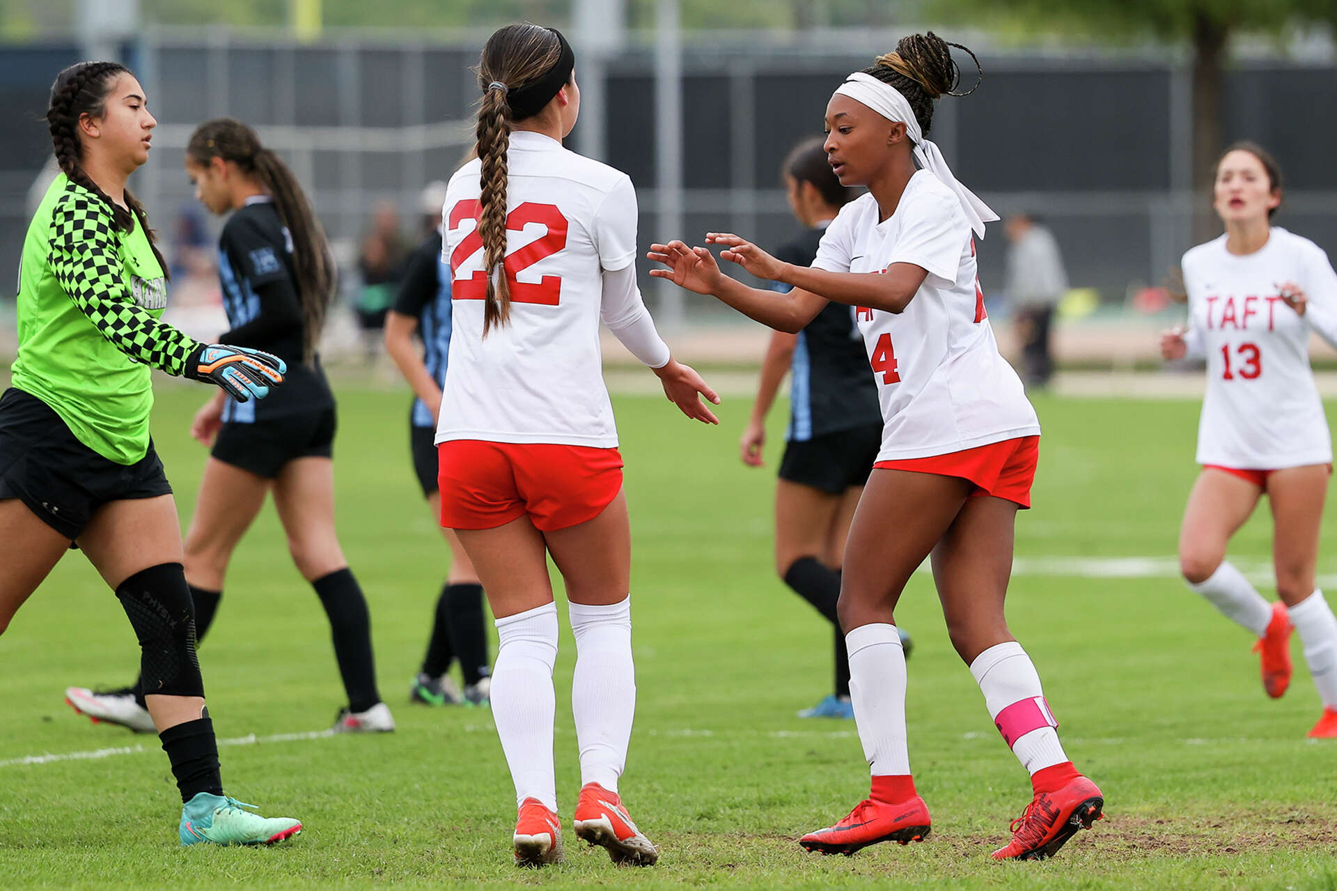 Taft girls soccer ready for playoffs after winning District 29-6A