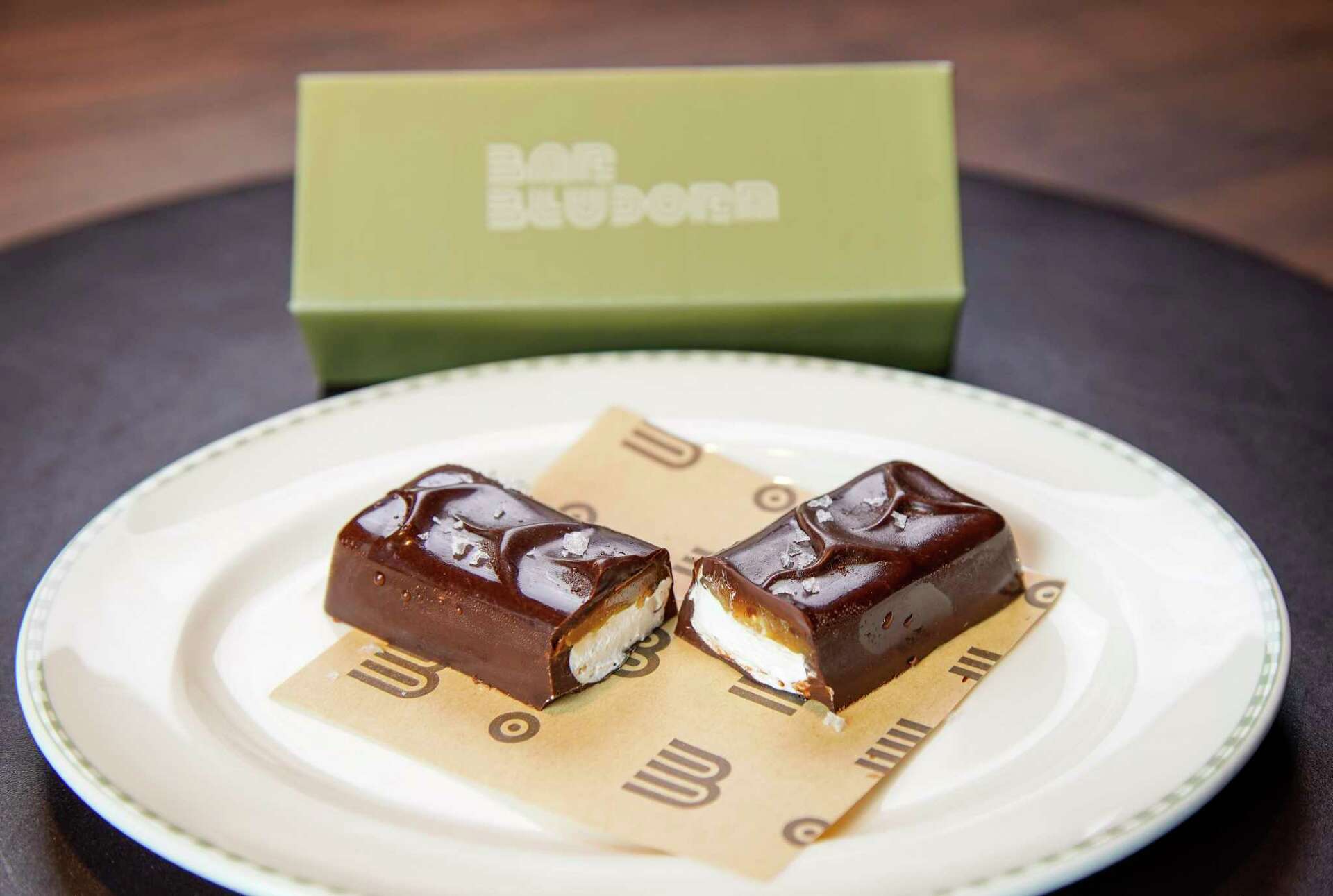 Alison Cook critiques Bar Bludorn in her last Chronicle review