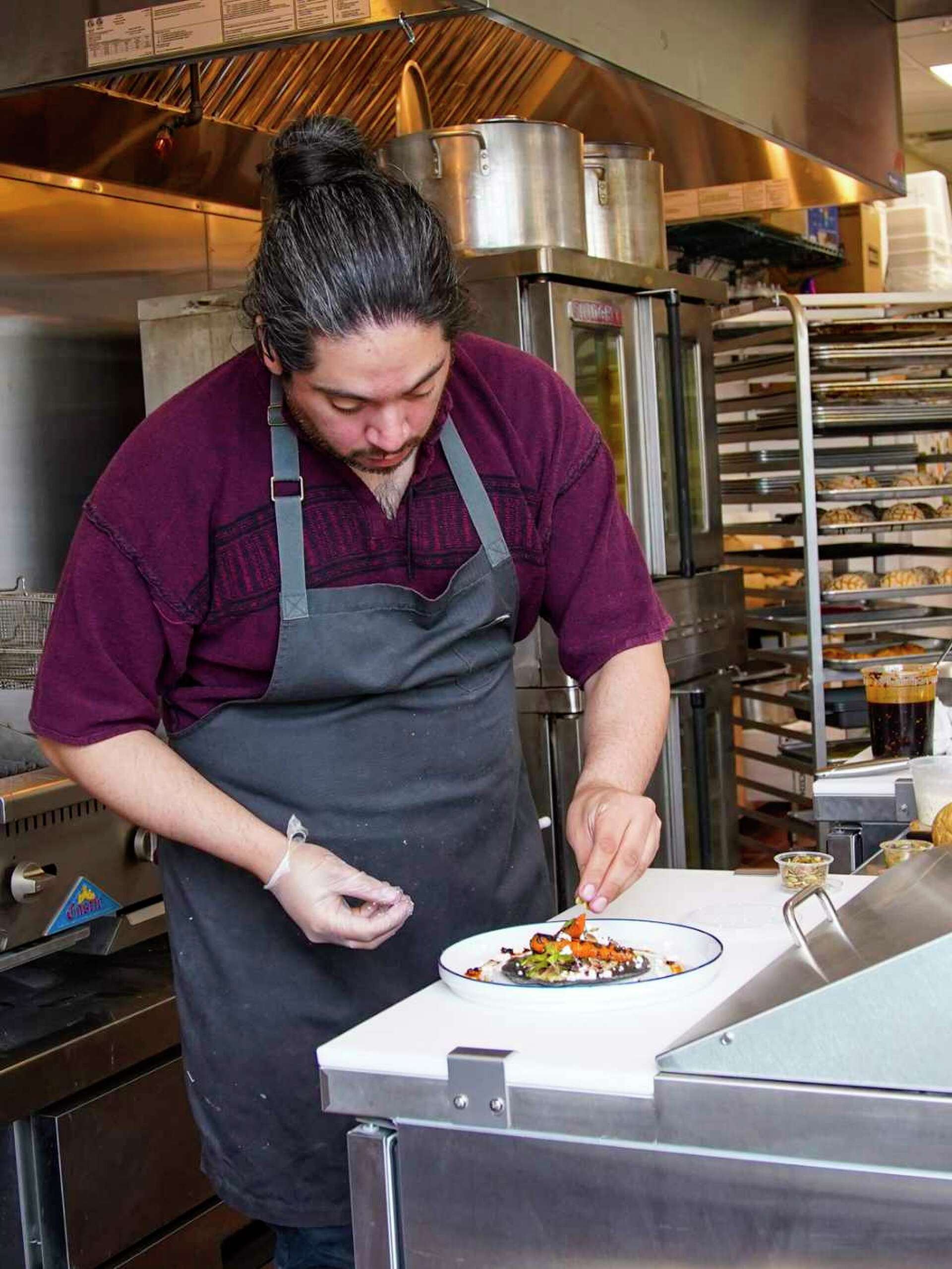 Houston Mexican restaurant and bakery Ema opens in the Heights