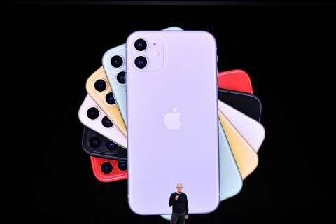 Apple gives green bubble texters a 'social stigma,' DOJ lawsuit says