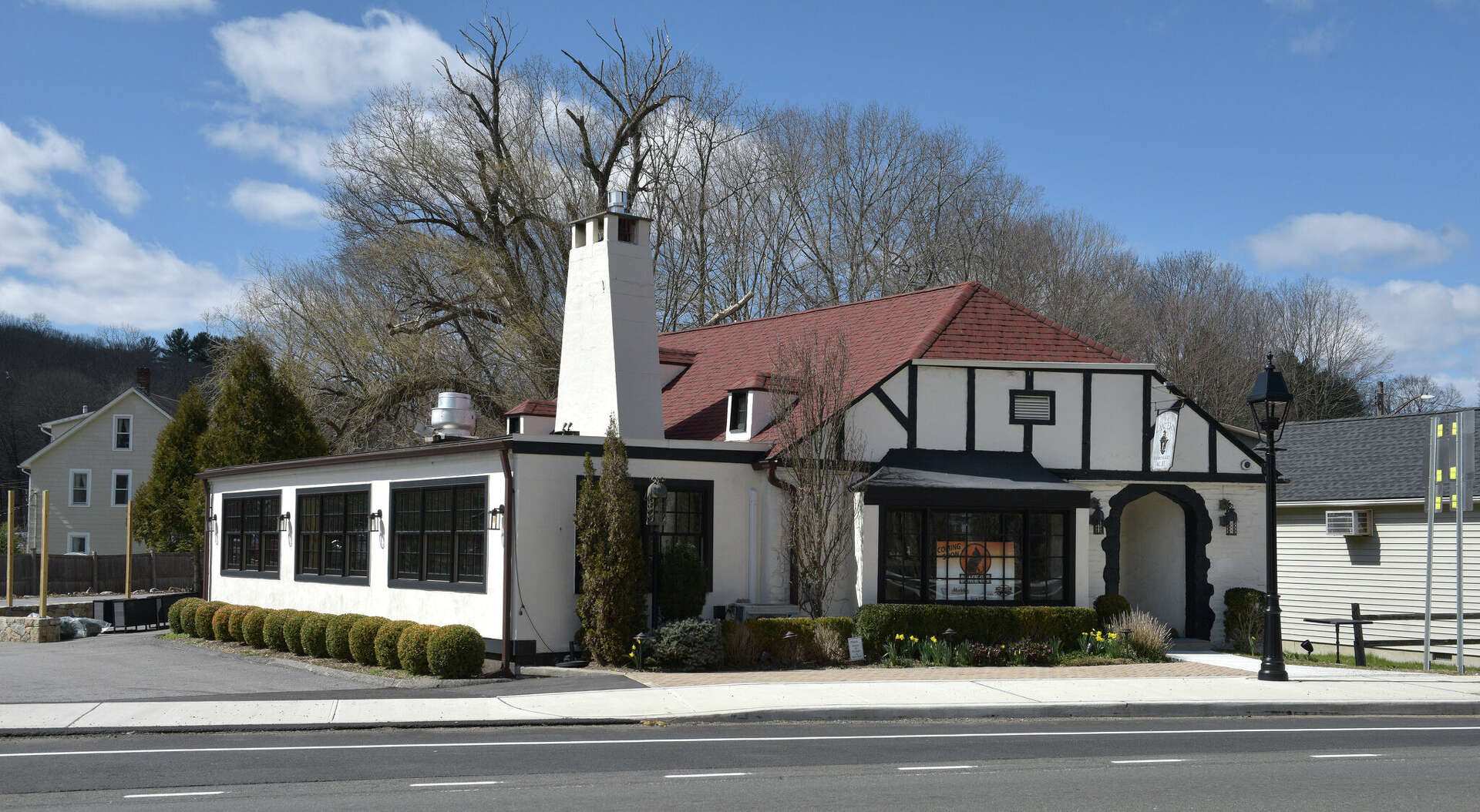 Redding's Black Cat Grille to close; owner opening Ridgefield location