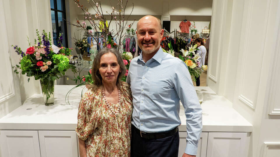 Laredo fashion boutique Polly Adams hosts opening of new location