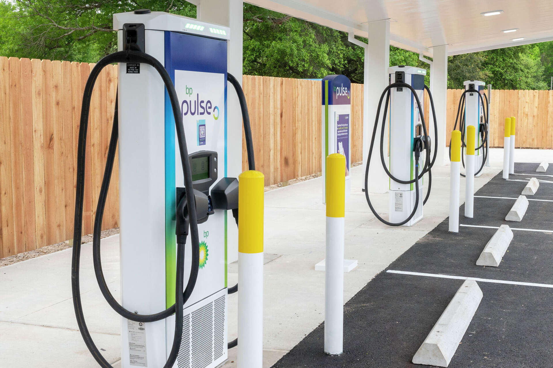 Shell, BP's charging network plan could accelerate the EV revolution