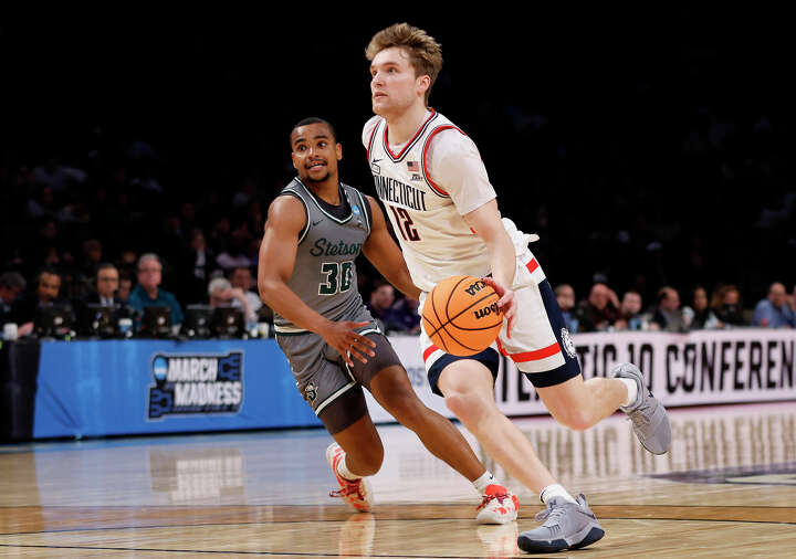 UConn's Cam Spencer makes NCAA Tournament debut in Huskies' win