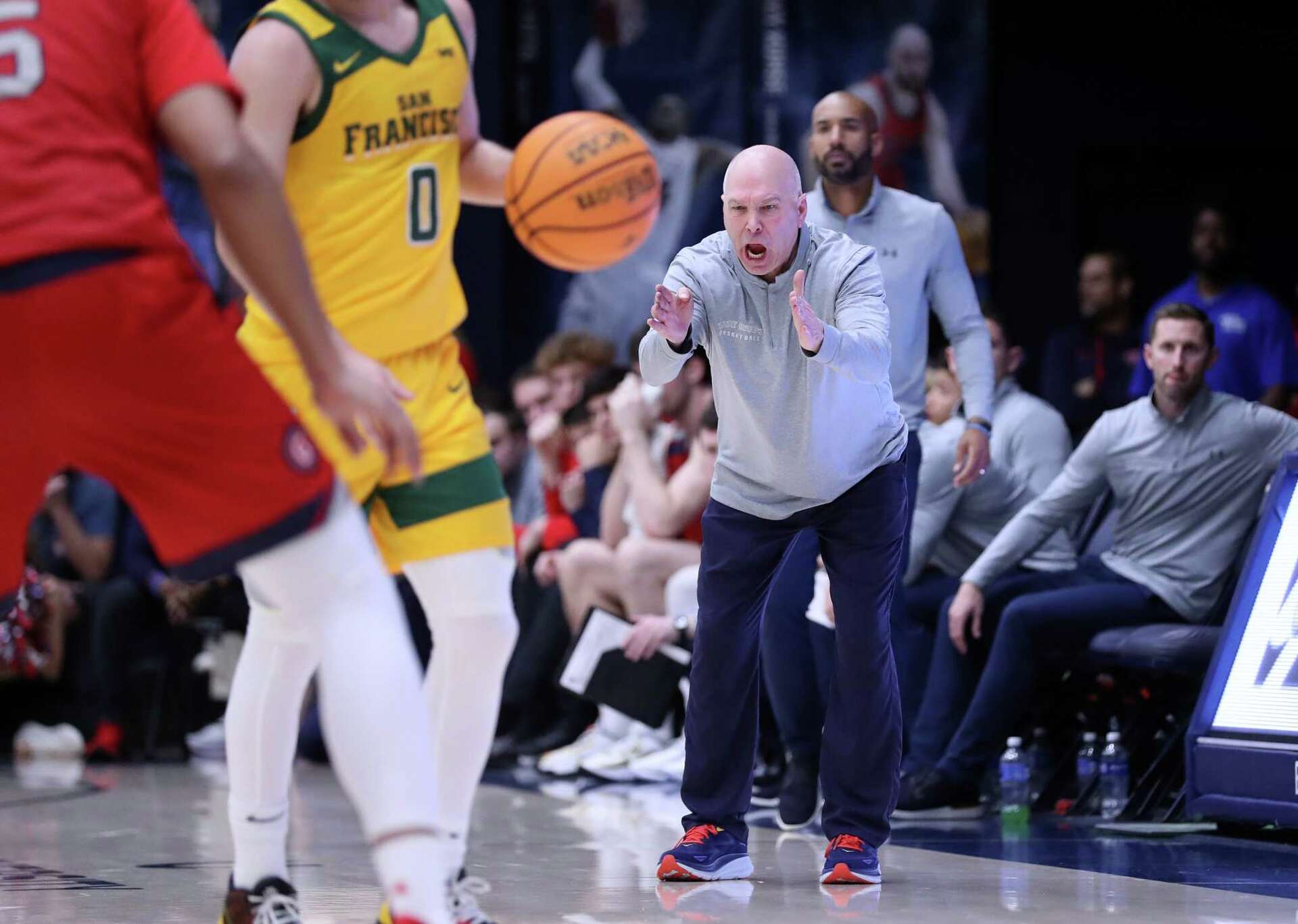 Warriors, Stanford, St. Mary’s make Bay Area basketball epicenter