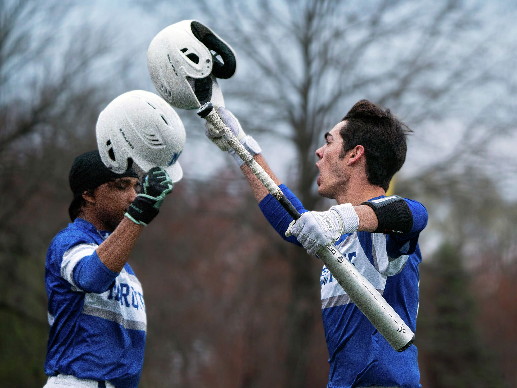 Marquette defeats Alton in wild completion of Warren game