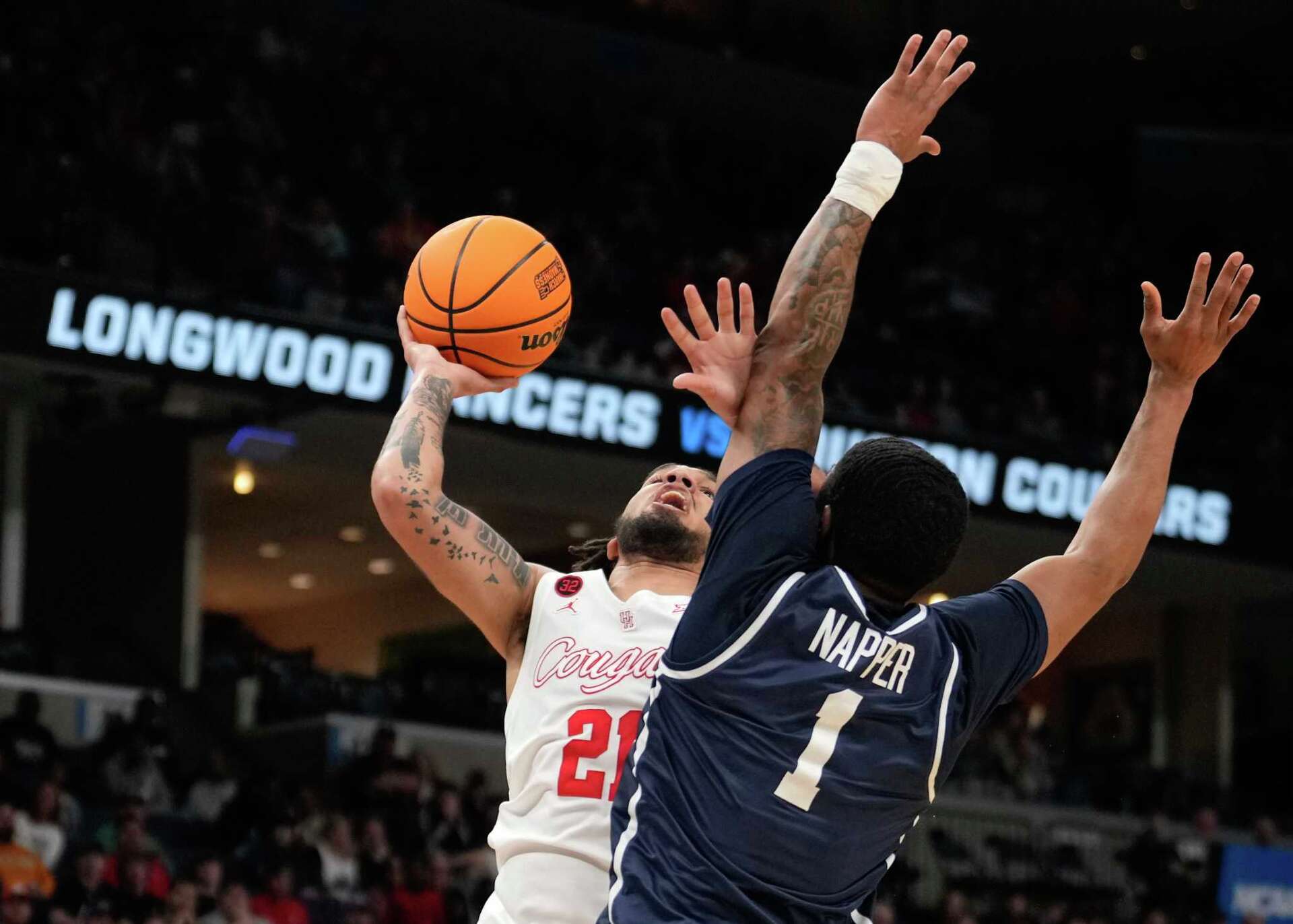 UH basketball: No. 1 Cougars stay focused to beat Longwood