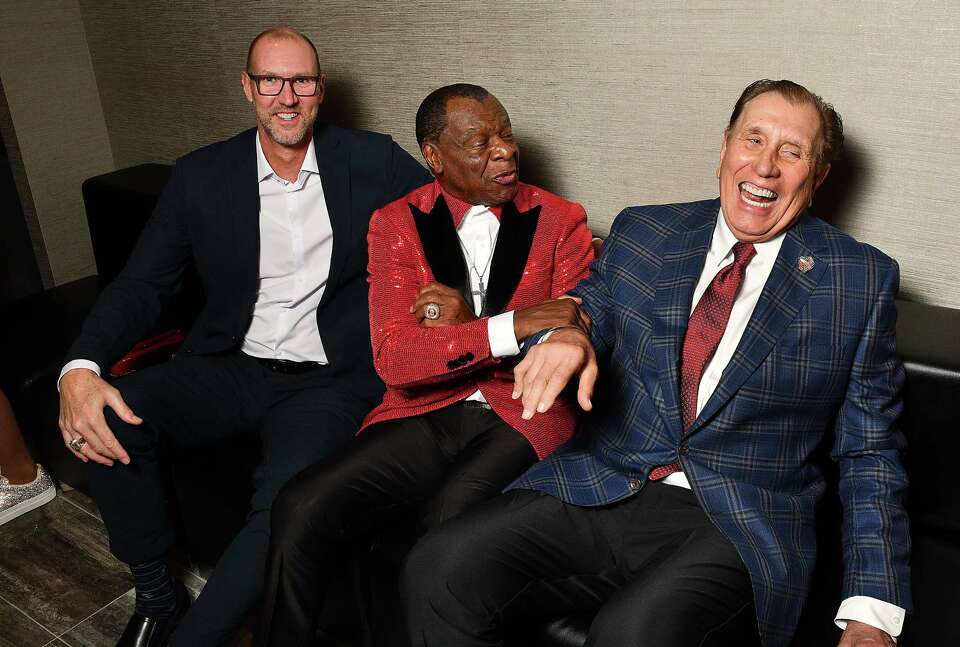 Tilman Fertitta hosts Rockets' gala at Post Oak Hotel