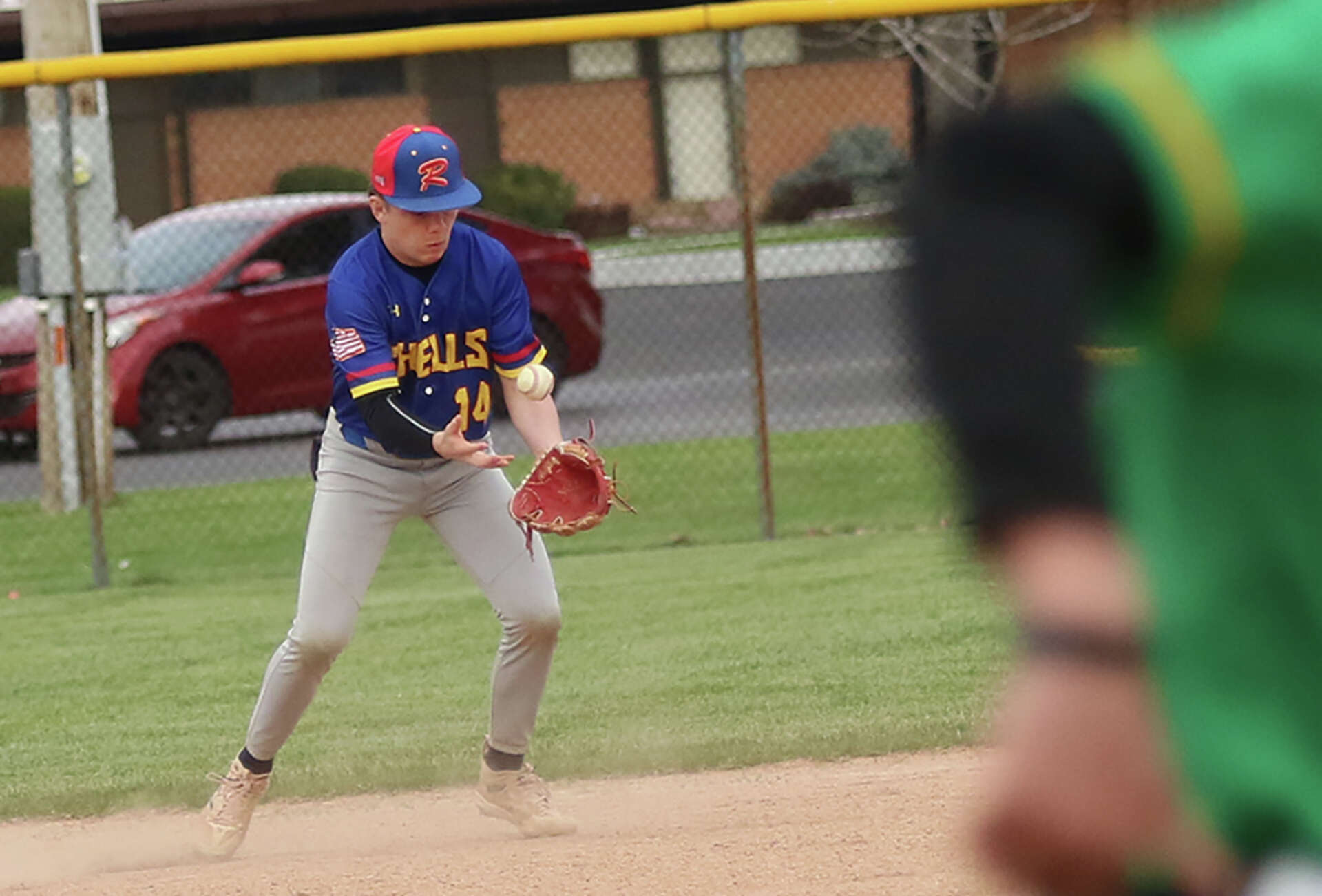 FRIDAY BASEBALL: Piasa Birds' rally in seventh beats Shells