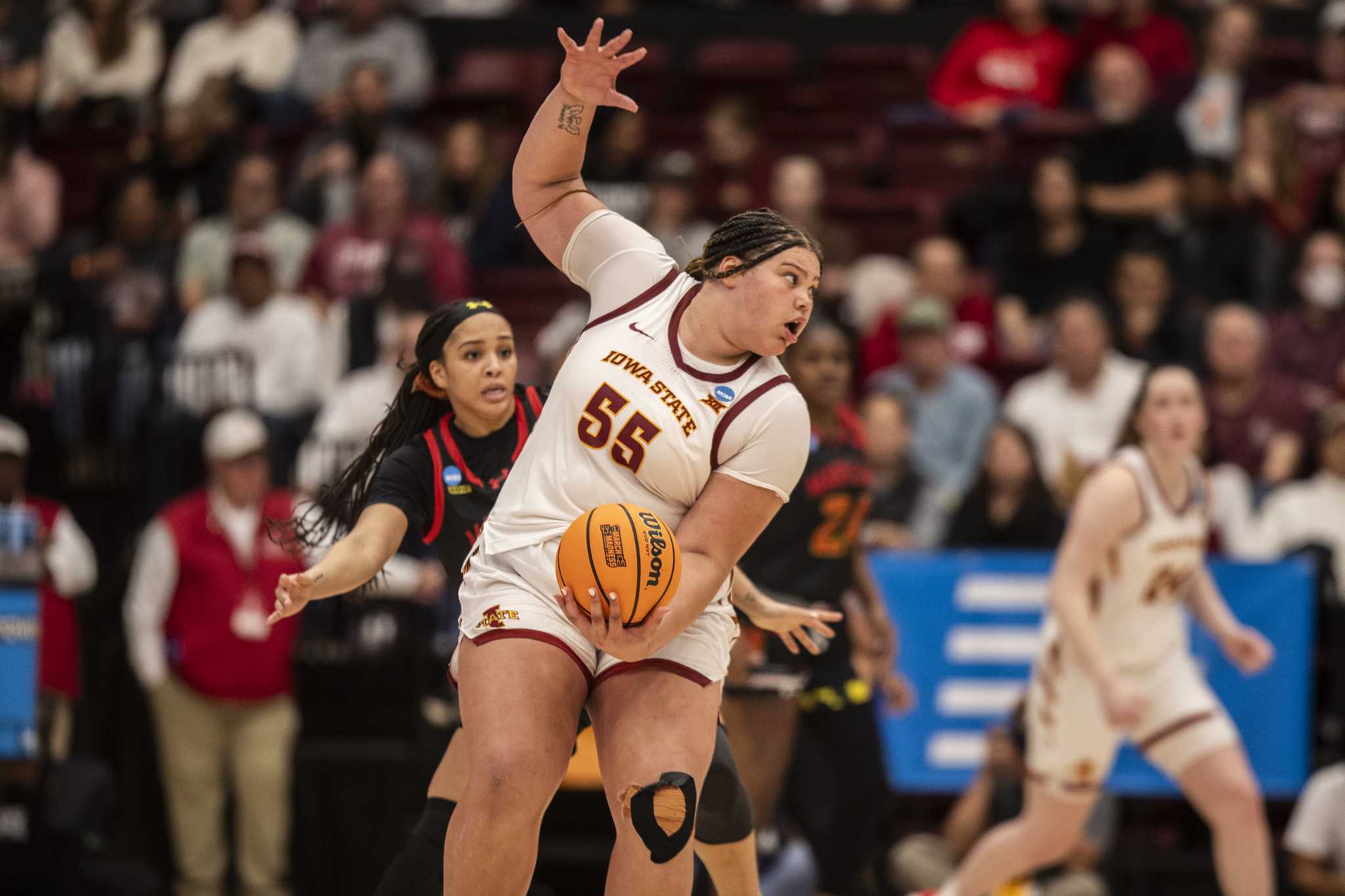 Can Cameron Brink and Stanford stop Iowa State sensation Audi Crooks?