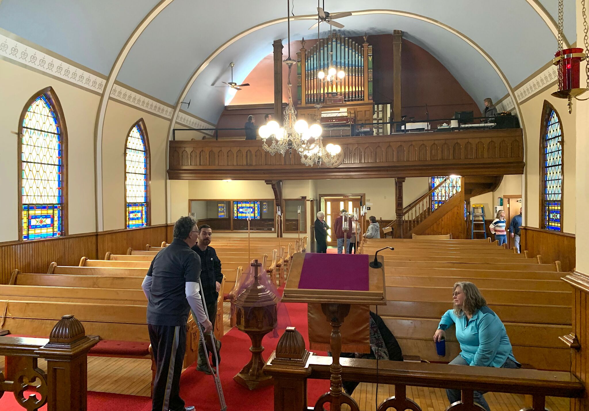 Arcadia church celebrates renovation with open house