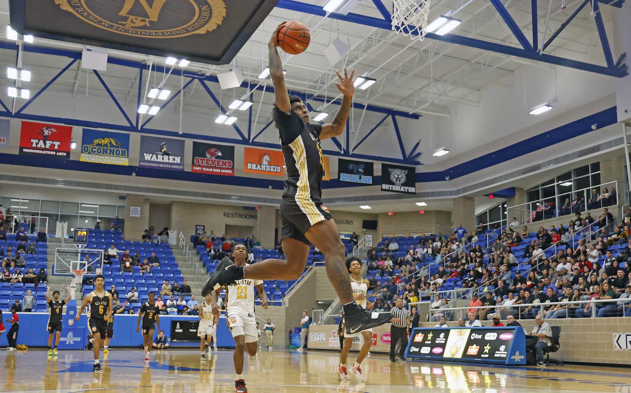 Class of 2024: Express-News high school boys basketball superlatives