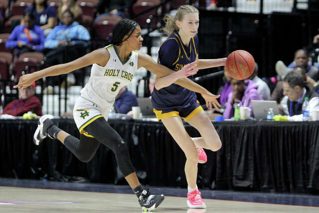 Top performances from last week in CT high school girls basketball