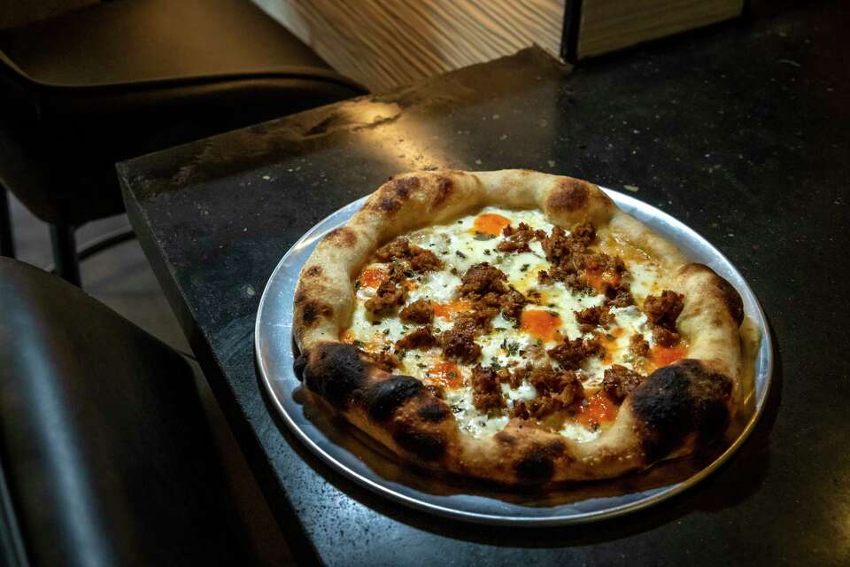 'Swanky pizza lounge' Three One Four opens in Berkeley