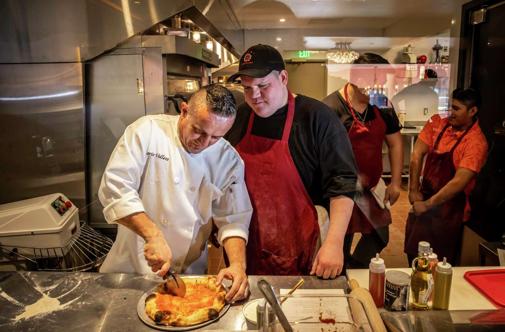 'Swanky pizza lounge' Three One Four opens in Berkeley