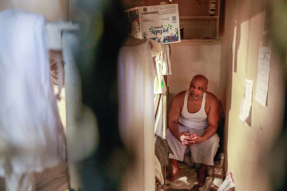 With death penalty on hold, San Quentin Death Row is dismantled