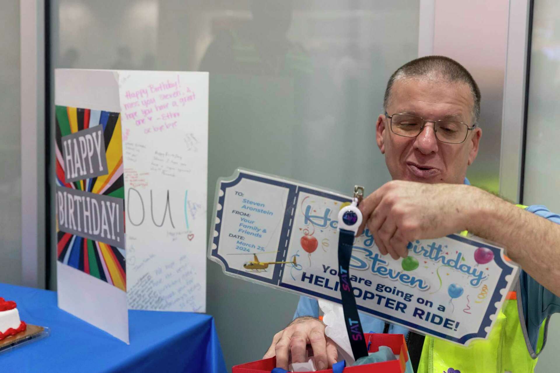 S.A. airport staff celebrate custodian known to lift spirits