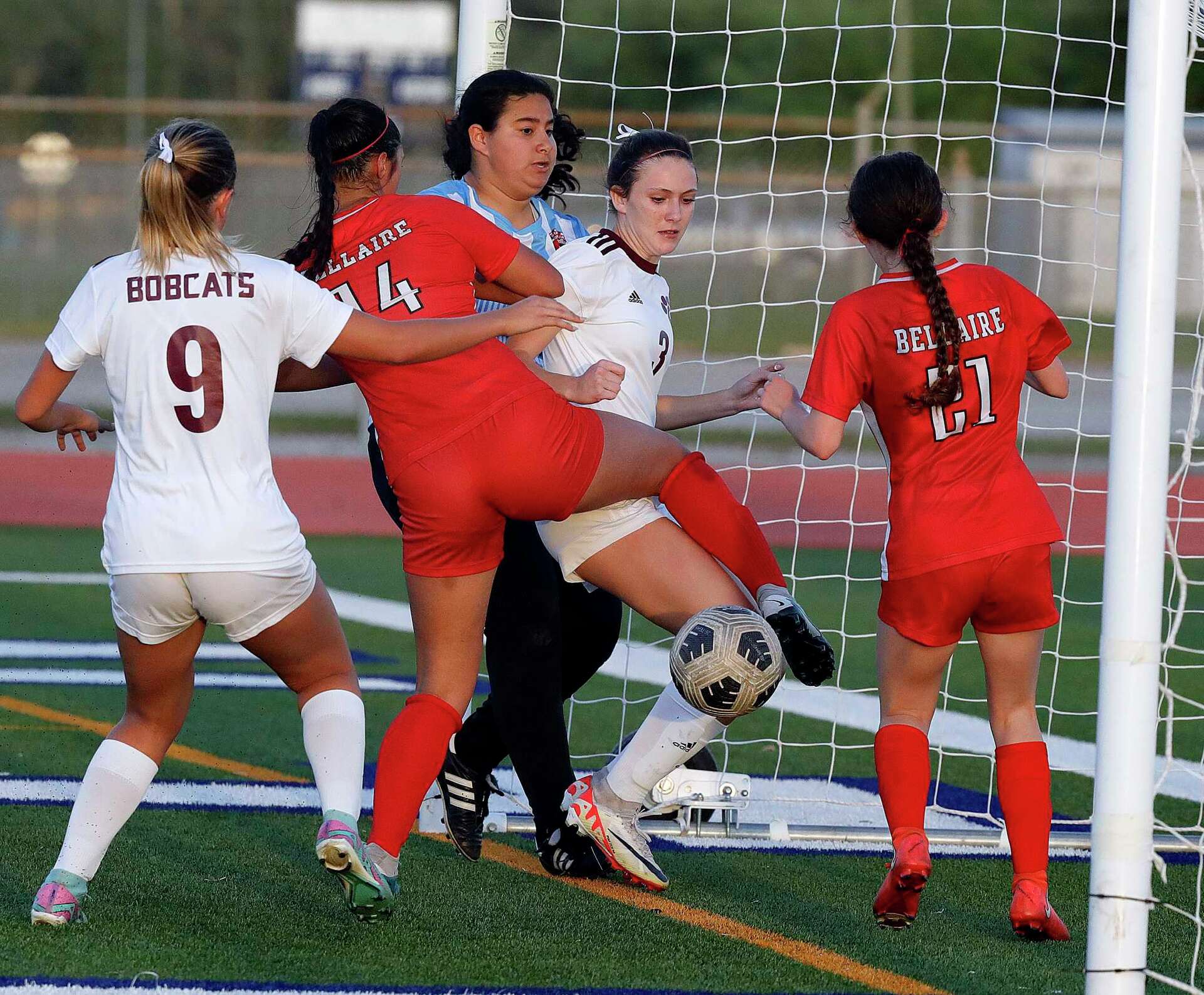 High school soccer bi-district playoffs: Cy-Fair beats Bellaire