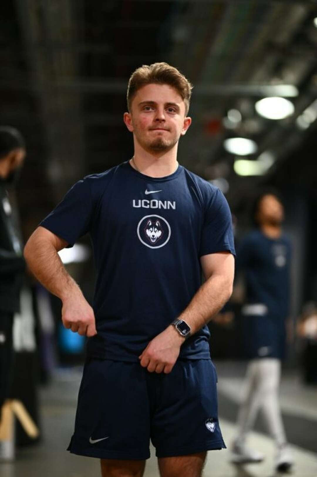 These CT natives assist UConn men’s basketball through March Madness
