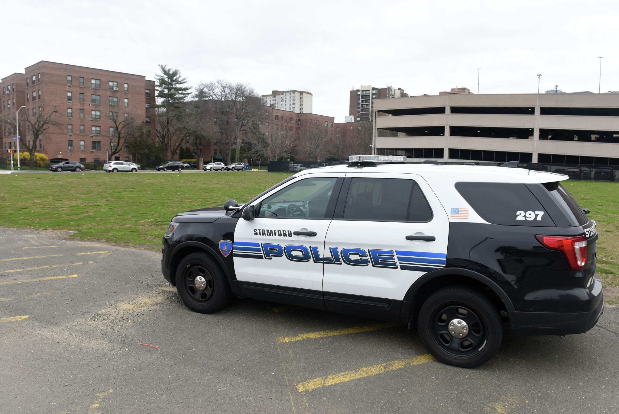 Driver seriously injured in Stamford crash on Long Ridge Road, police