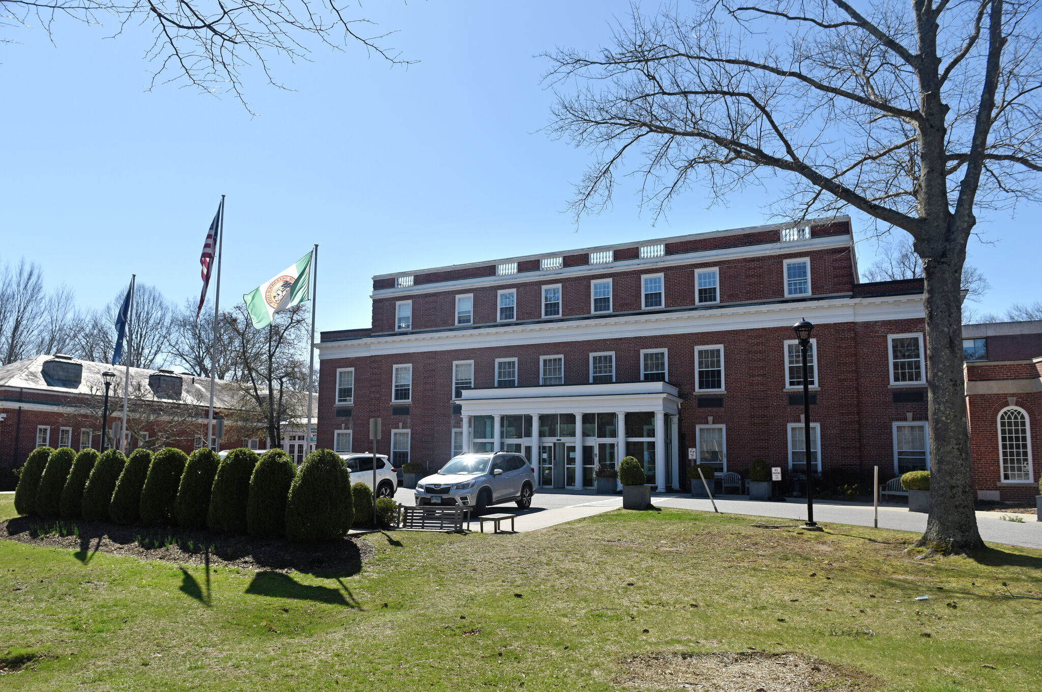 Greenwich officials again consider selling Nathaniel Witherell nursing