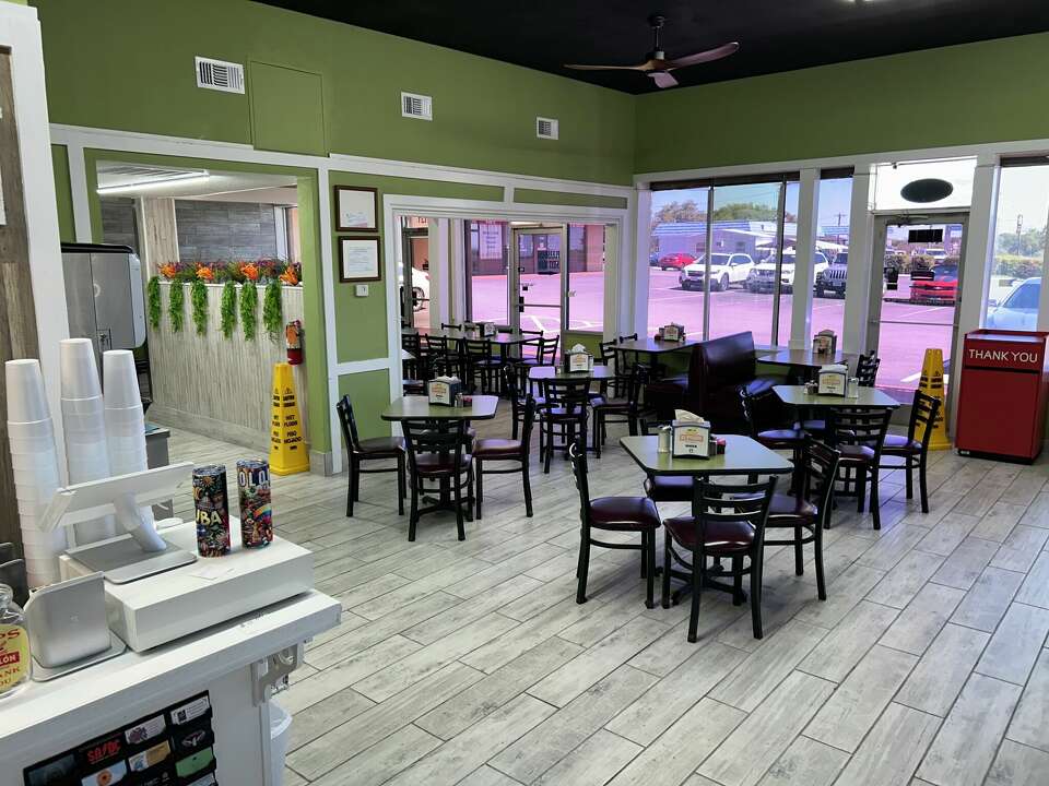 El Pilón Sabor Boricua has $8.99 specials in San Antonio