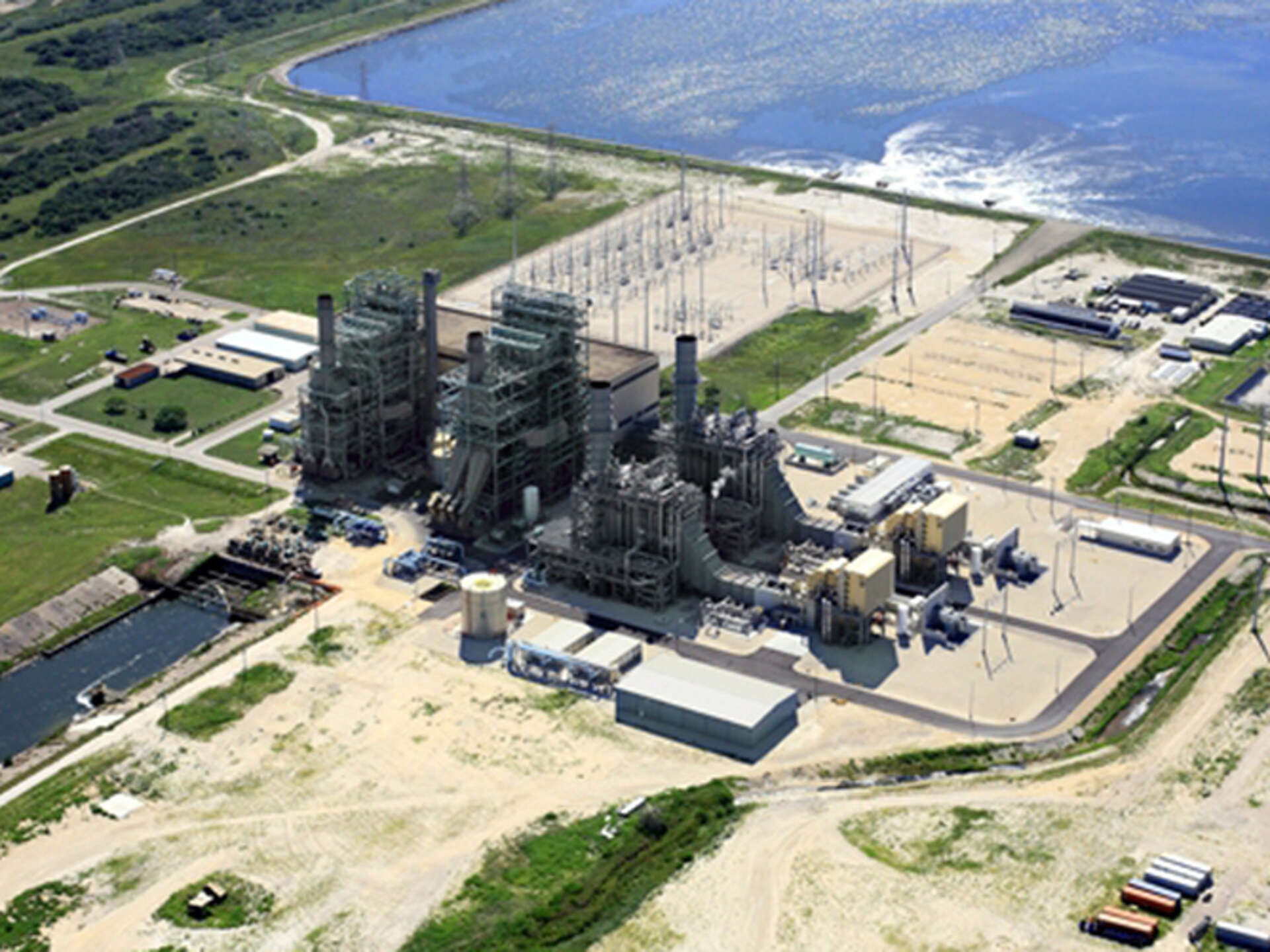 CPS Energy grows gas fleet in $785 million deal with Talen Energy