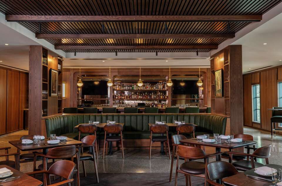 Aaron Bludorn unveils newest Houston restaurant Bar Bludorn