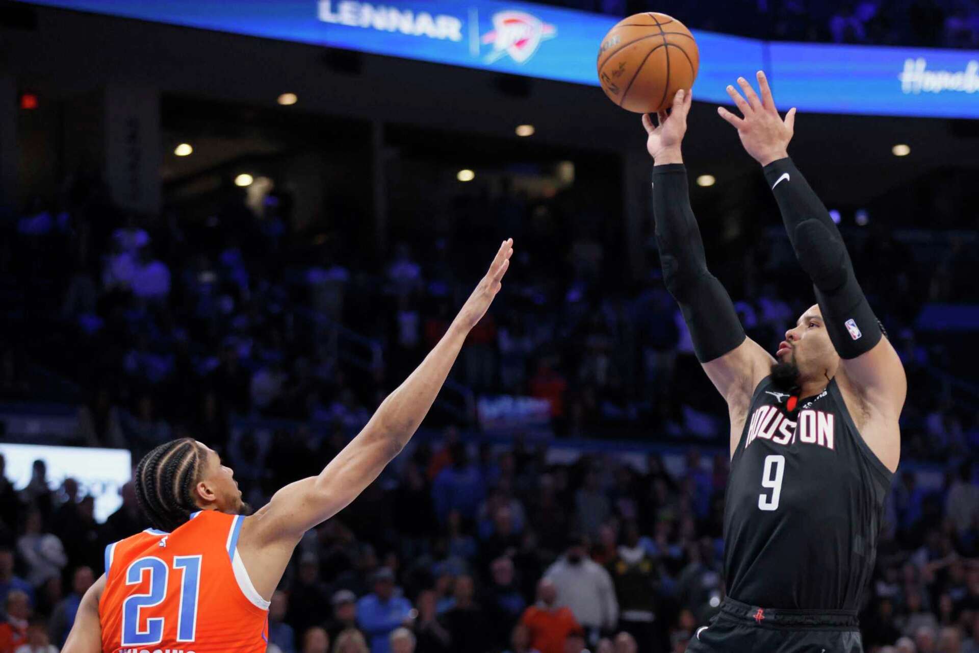 Houston Rockets: Win streak at 10 after victory over Thunder