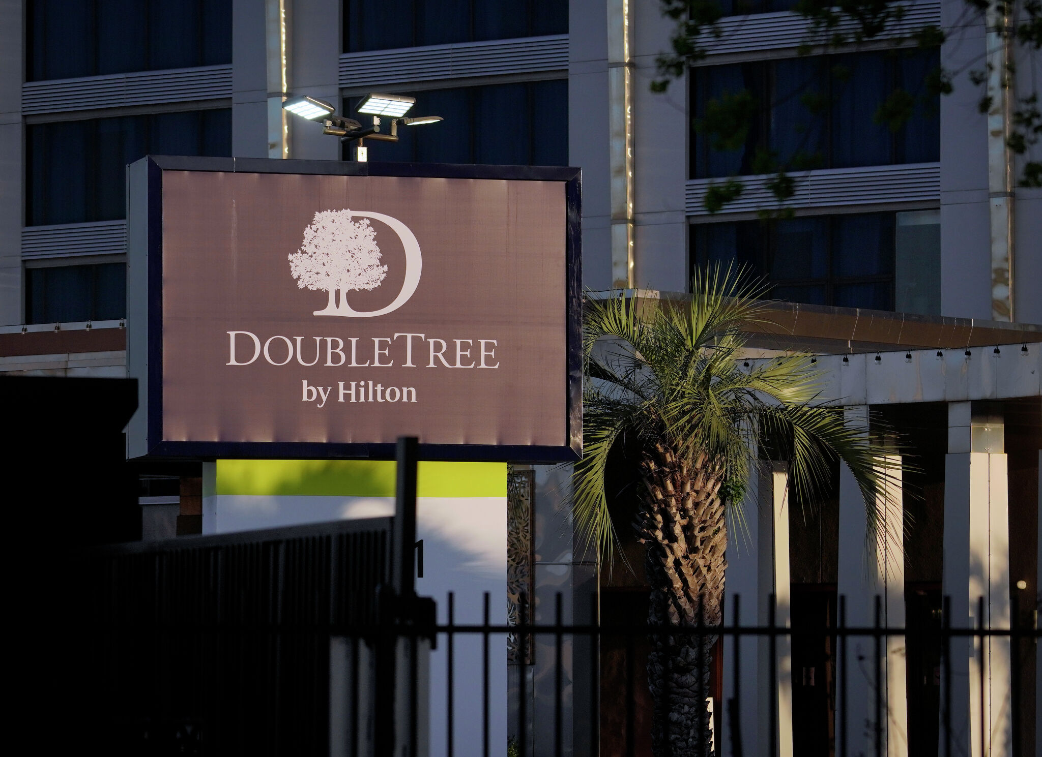 Houston TX hotel owner says 'negligent actions' led to drowning
