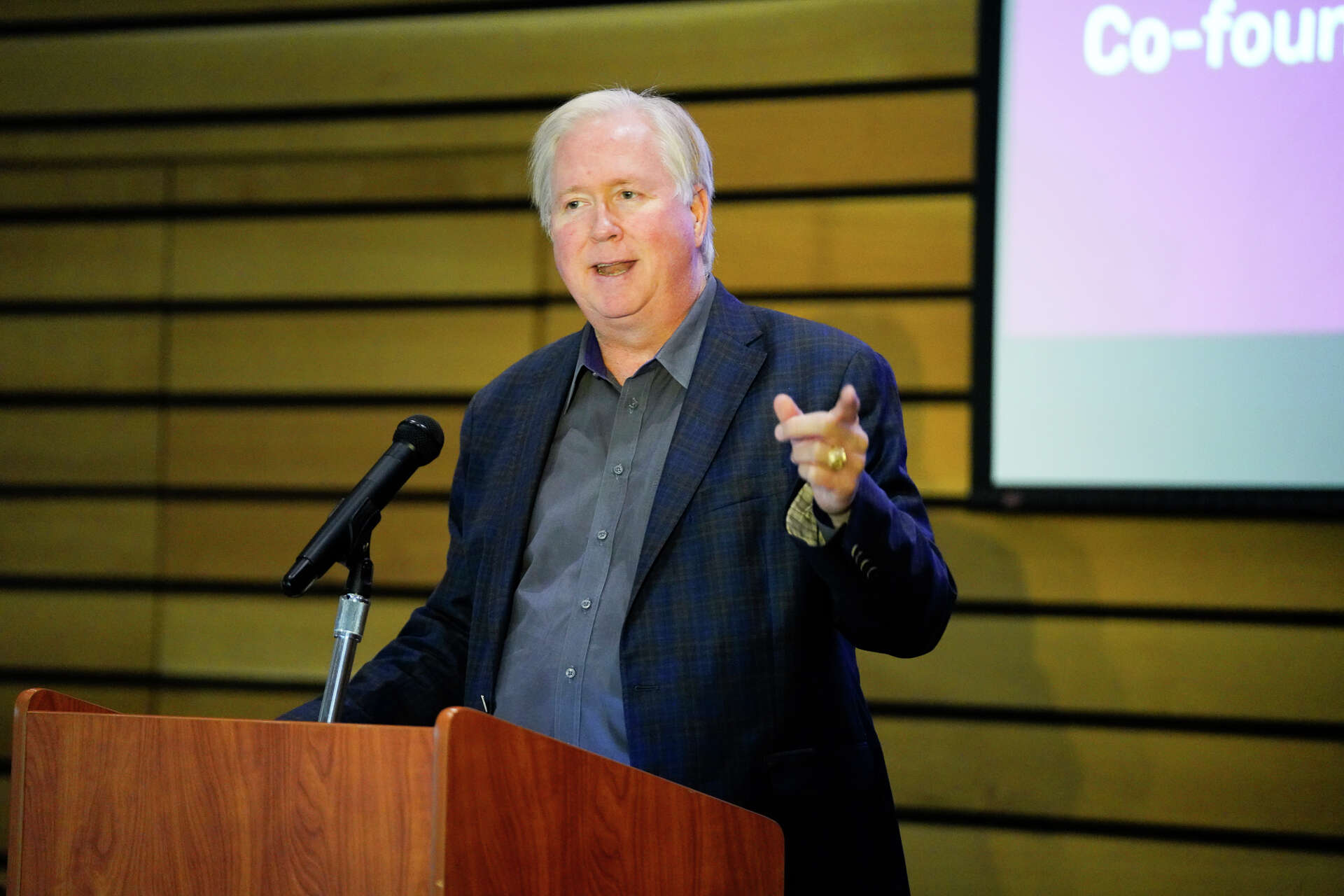 Graham Weston's lawsuit against former lawyer can go forward