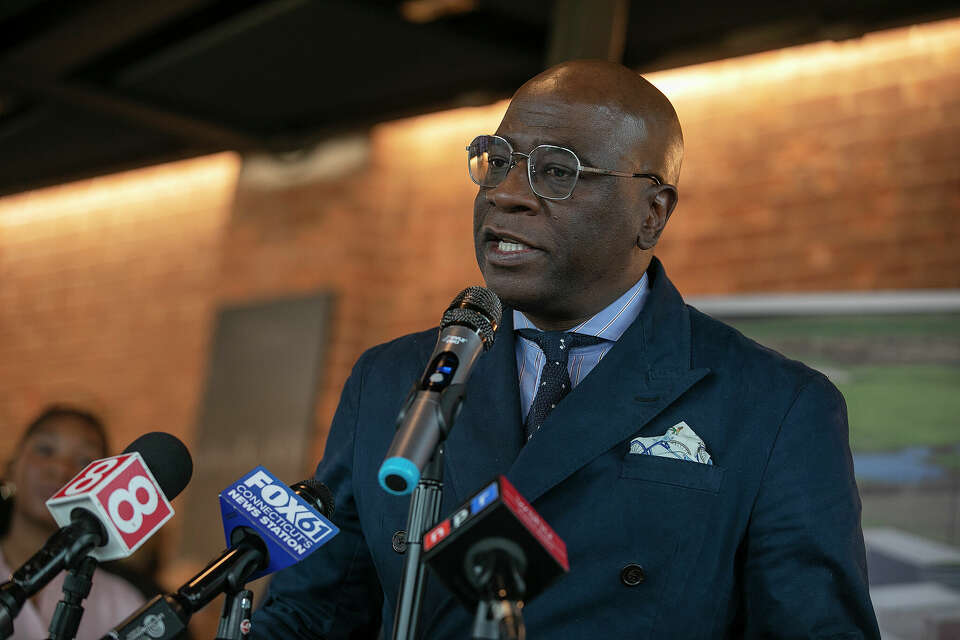 Hamden business incubator gets $4M for expansion, new tenants