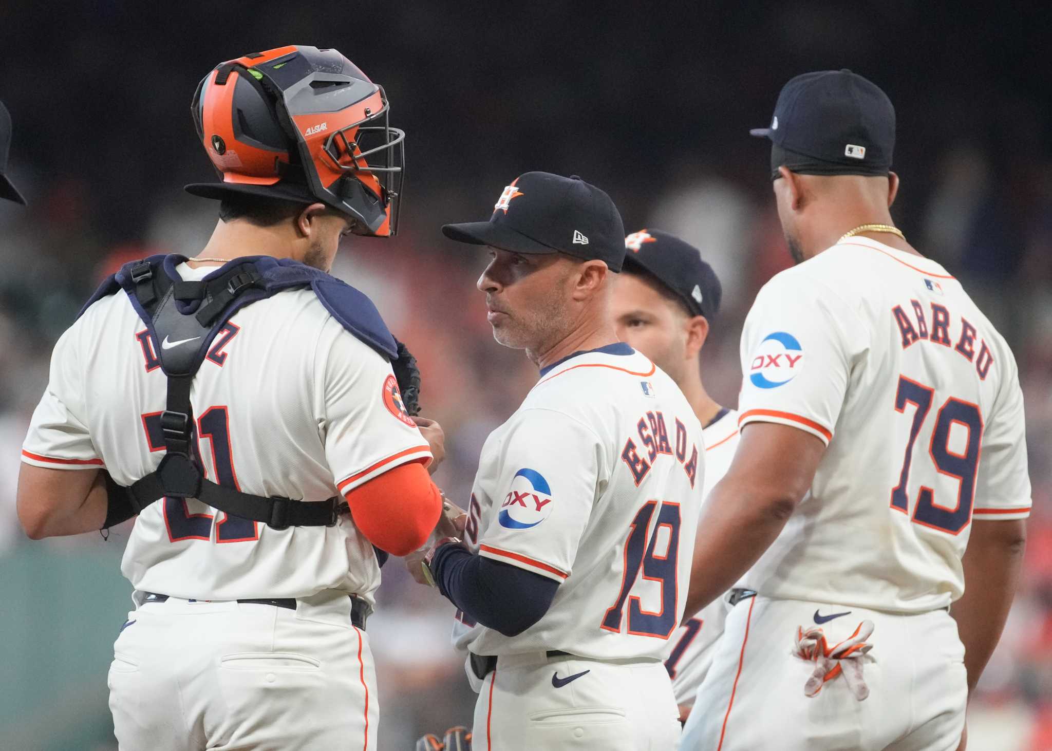 Houston Astros: Joe Espada meets with players individually