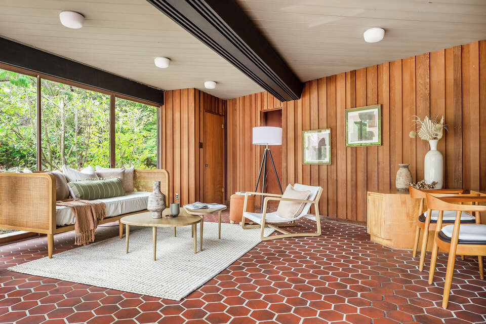 Joseph Eichler's Bay Area home hits market for first time in 60 years