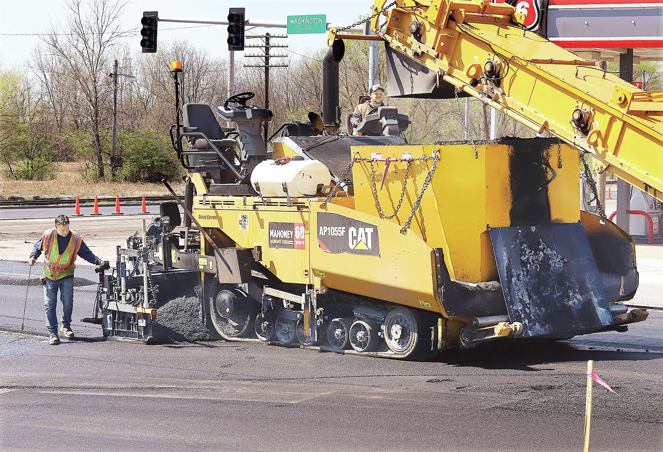 IDOT construction work on East Broadway in Alton adds asphalt