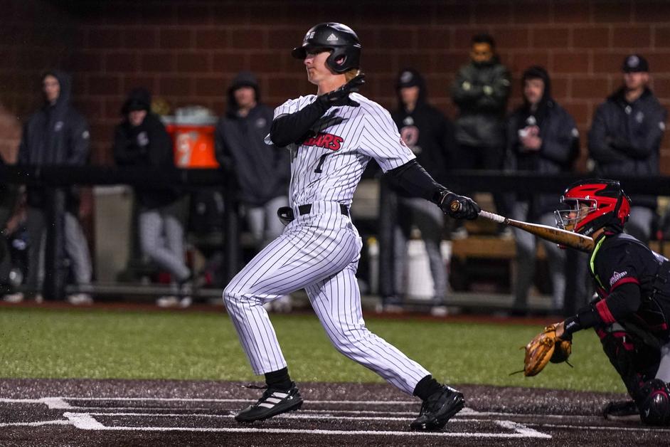 SEMO tops SIUE in series opener