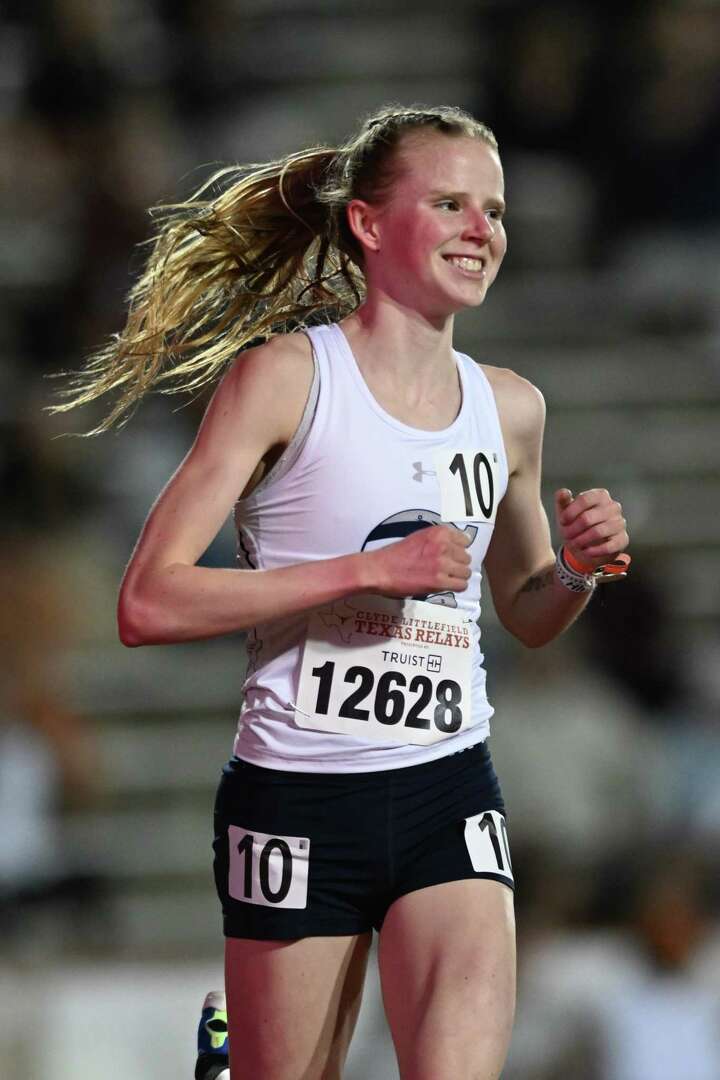 Boerne Champion's Elizabeth Leachman handles national spotlight