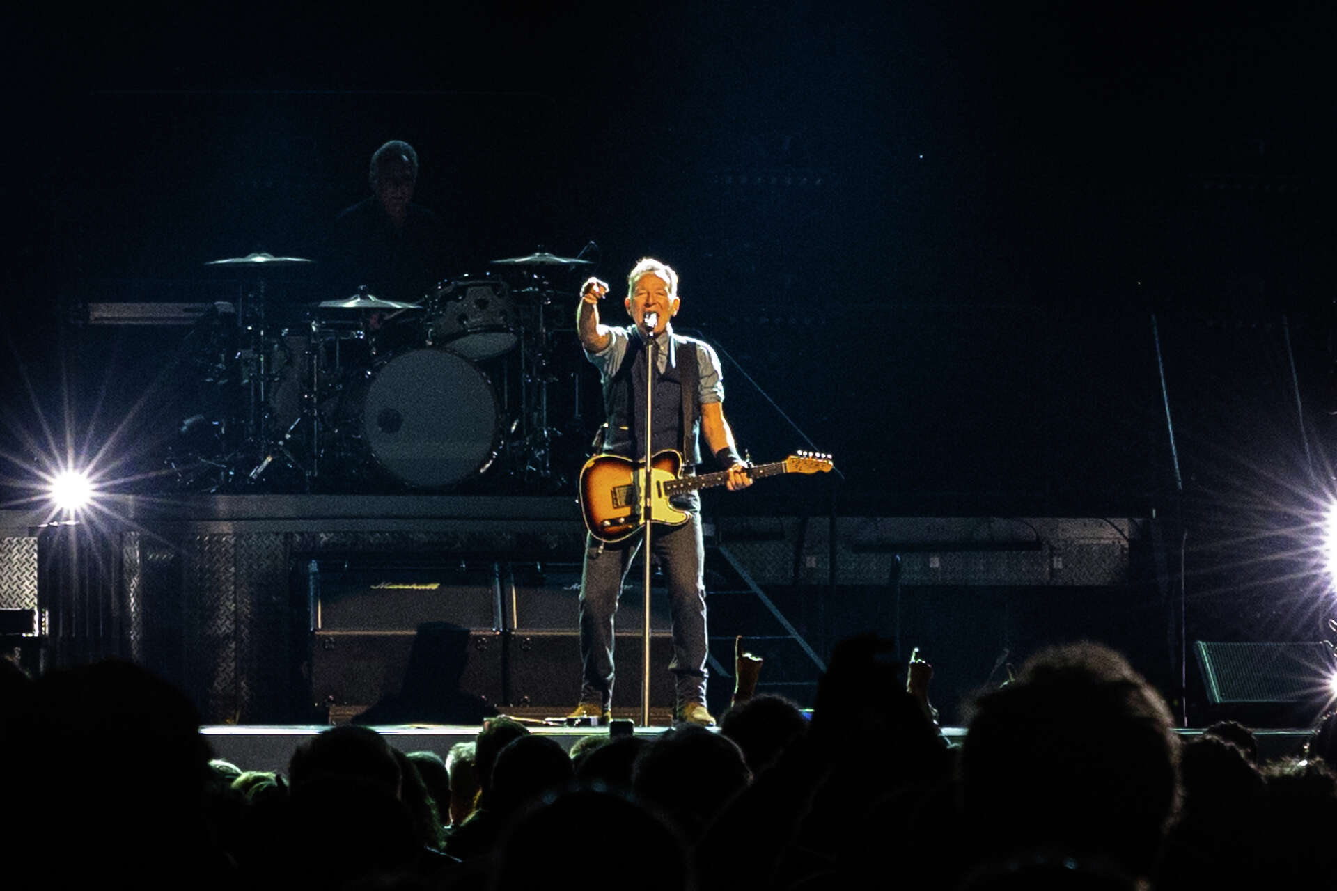 Bruce Springsteen delivers ‘heart-stopping’ thrills in San Francisco