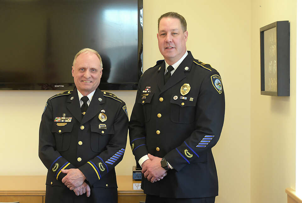 Jeremiah Marron succeeds Donald Anderson as Darien police chief