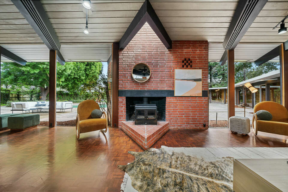 Joseph Eichler's Bay Area home hits market for first time in 60 years