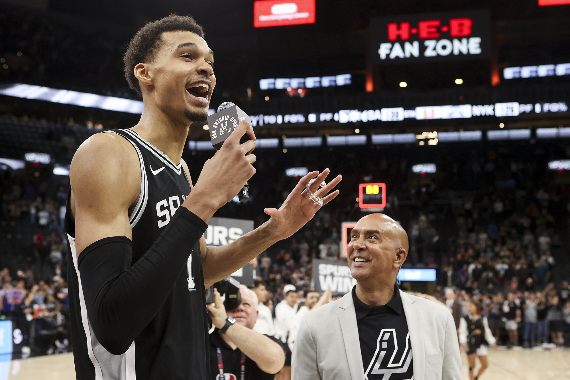 3 takeaways as Wemby's 40 points lift Spurs past Knicks despite Brunso