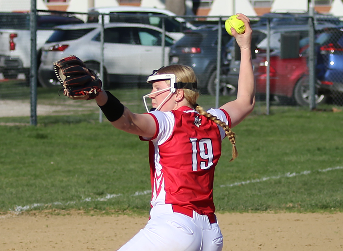 FRIDAY SOFTBALL: Great Friday for Gilman, Warriors at O'Fallon