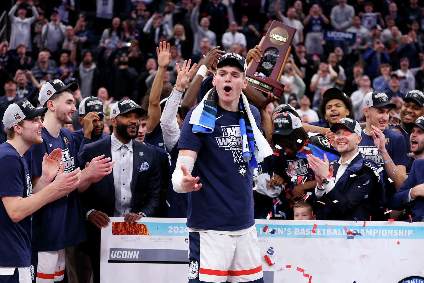 UConn vs. Illinois recap: Huskies headed back to the Final Four