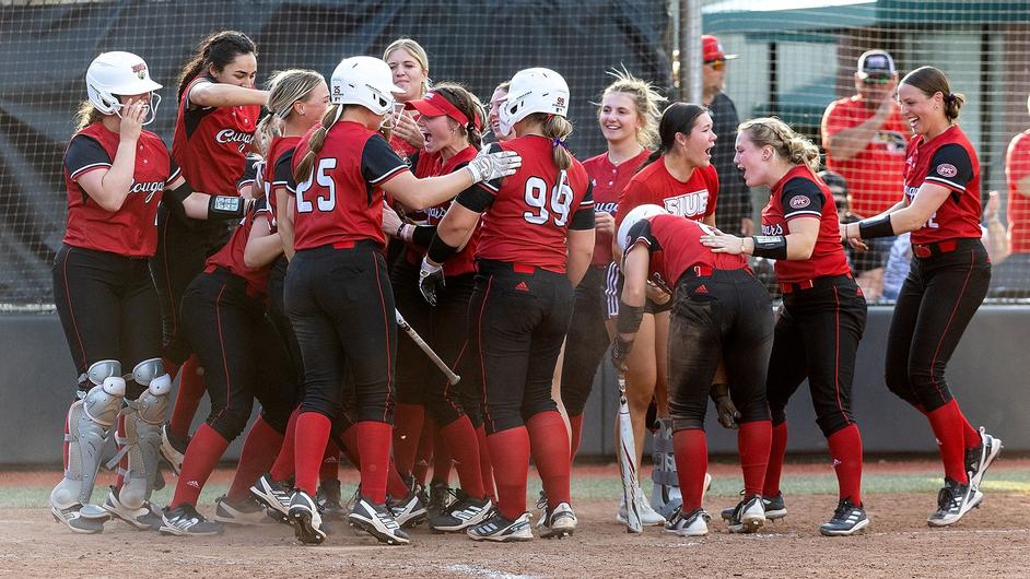 SIUE softball takes series from Eastern Illinois