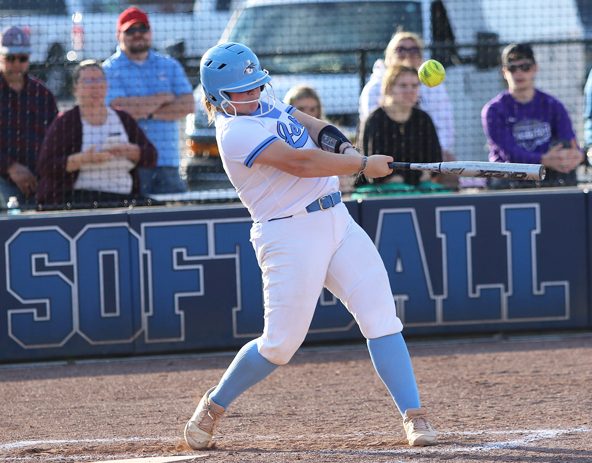 SATURDAY SOFTBALL: Davis powers Panthers past Piasa Birds