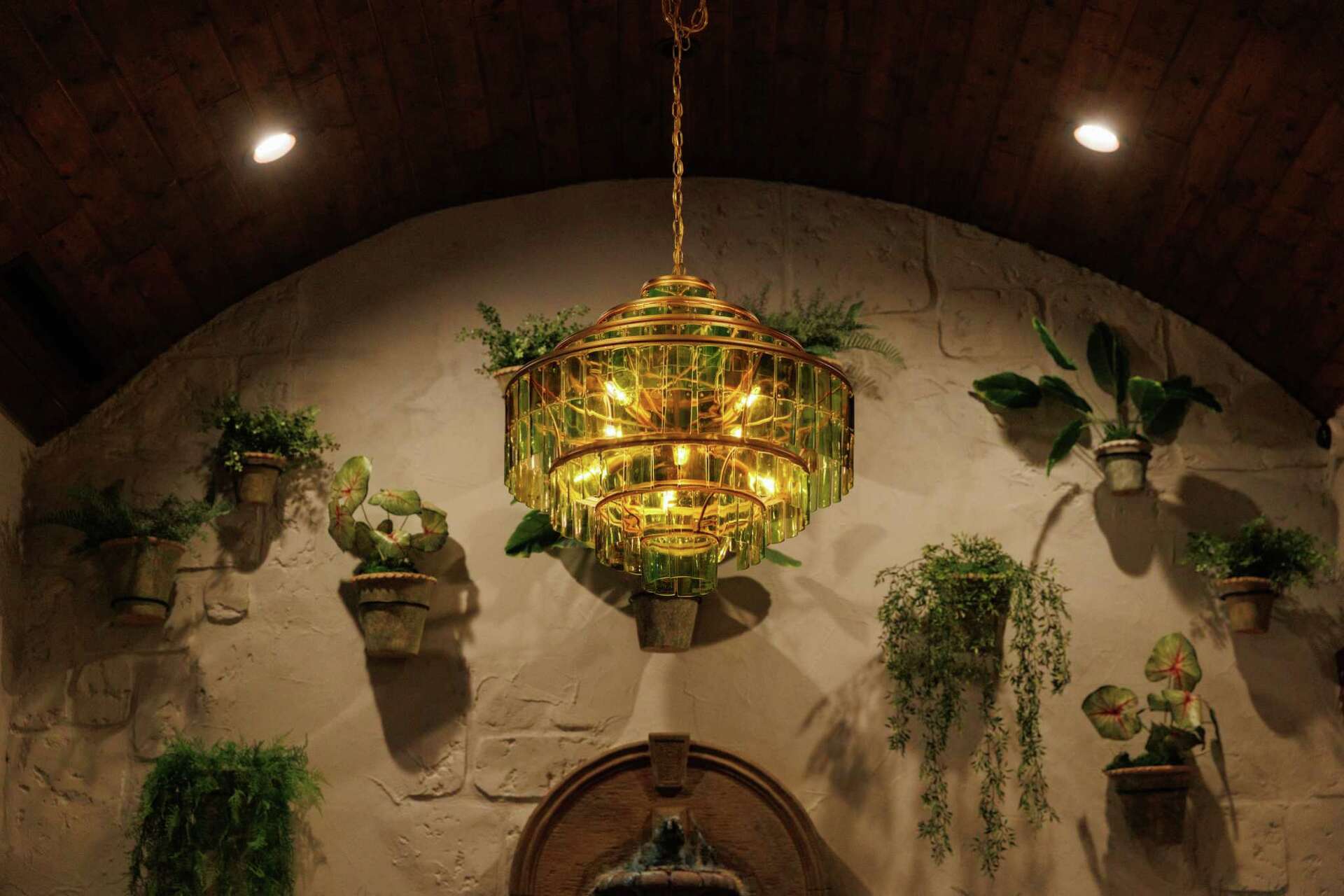 Mazra, a popular Mediterranean restaurant, opens in Redwood City